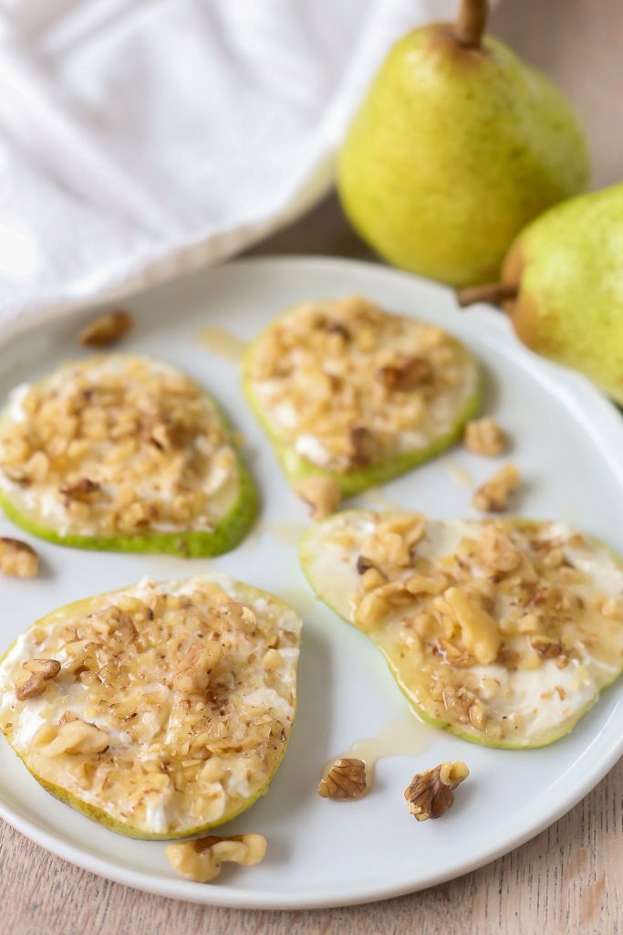 Pear and Walnut Snack — Two Ways – California Pears